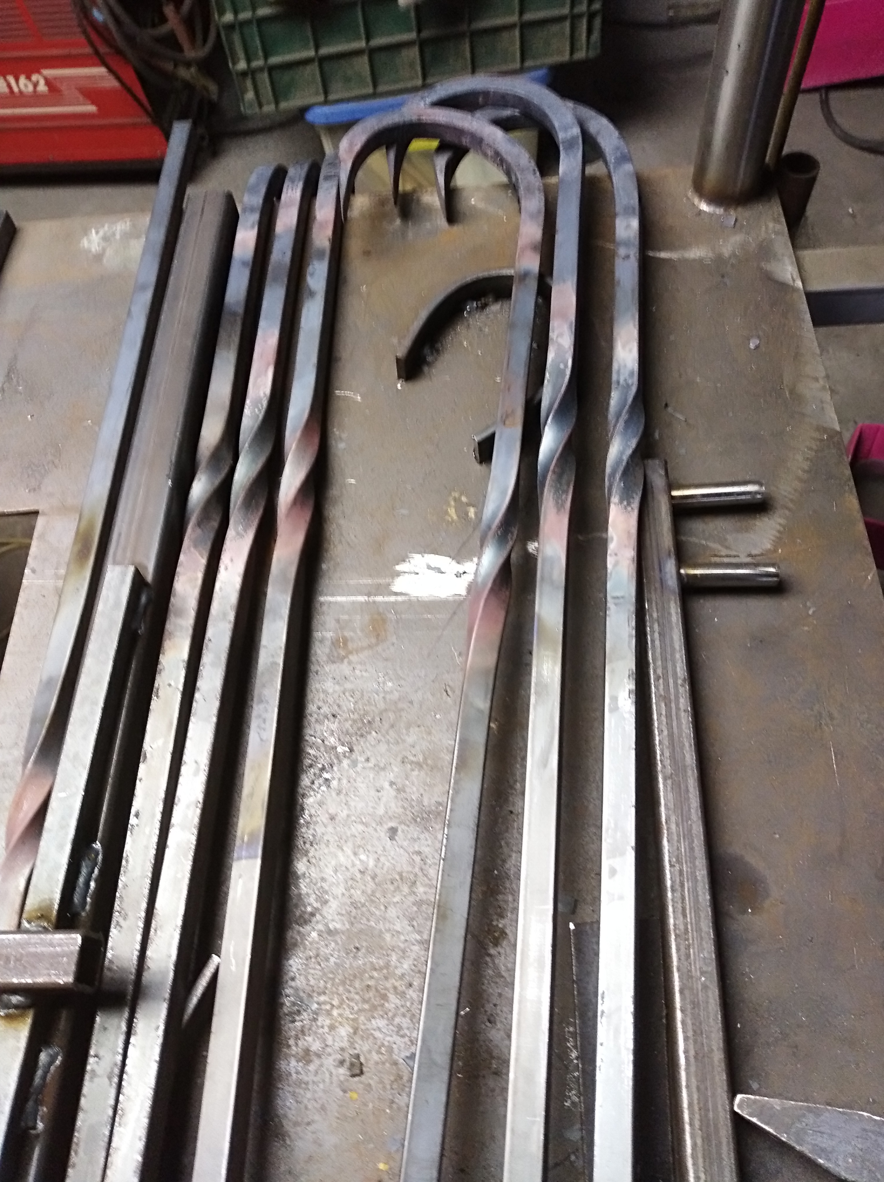 FER FORGER | Feroinox, gardes-corps, balustrades, escaliers à Namur et ...